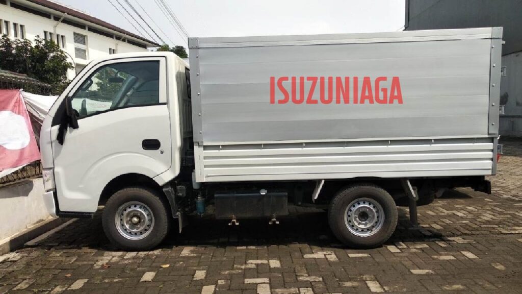 Isuzu Traga Mini Truck Ideal untuk Bisnis Delivery - Isuzu Niaga